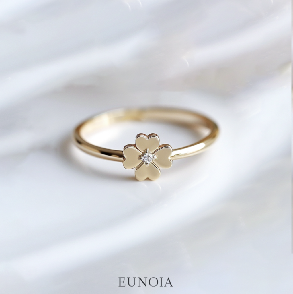 Lucky Clover Ring - Eunoia Fine Jewelry