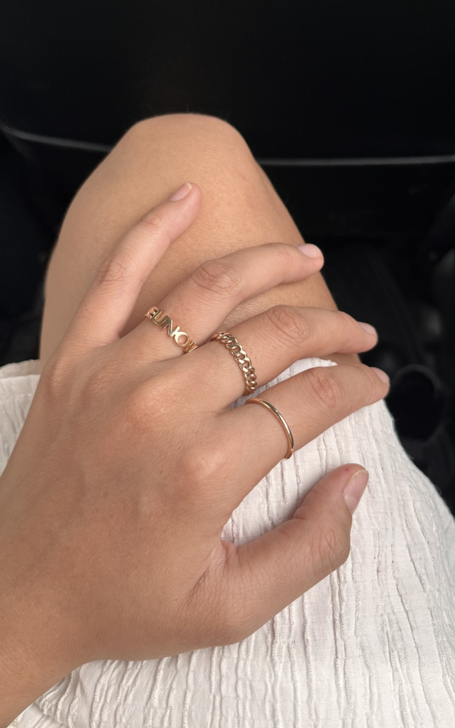 Nhẫn đeo trên từng ngón tay có ý nghĩa gì? - Eunoia Fine Jewelry